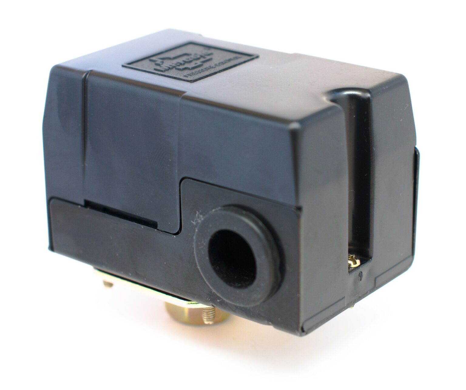 Aeromist Low Pressure Switch: Protect Your Water Pumps